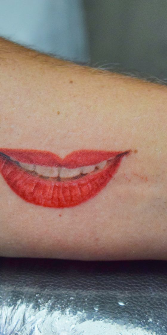 Tattoo a color en Madrid | Circe Tattoo